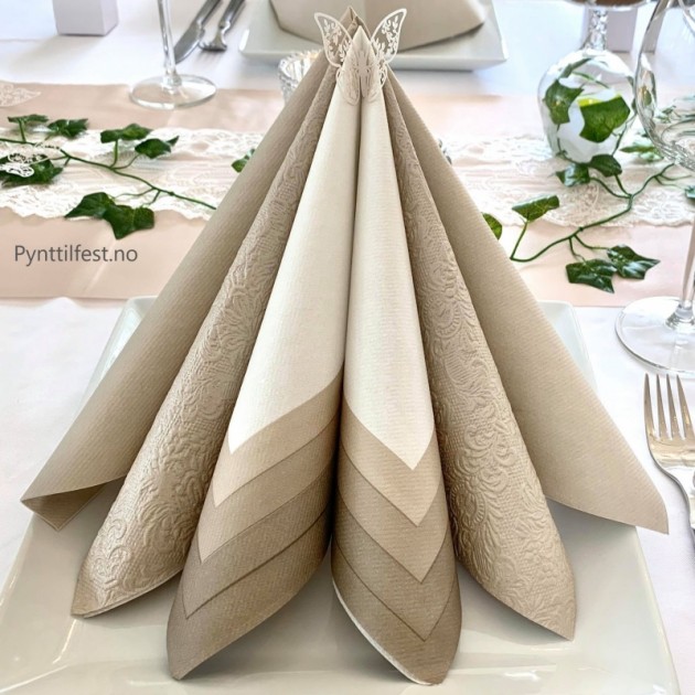 Lin og Eføy | Pynt Til Fest. Tips, inspirasjon og gode ideer til din fest.